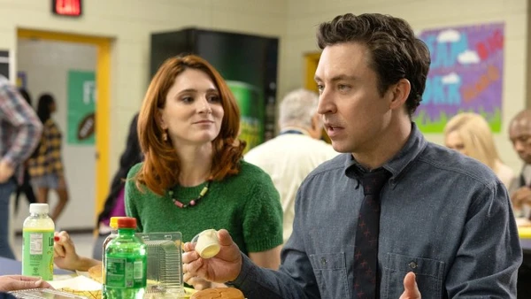 English Teacher Season 1 Episode 2 Review: A Triumph of Self-Expression ...