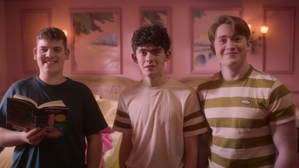 Heartstopper Season 2 Episode 5 Recap: Parisian Romance and Teen Angst ...