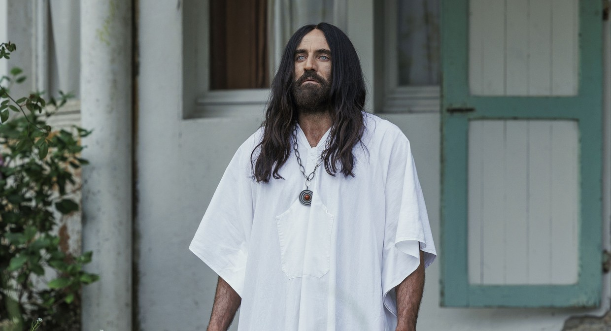 Anthracite Season 1, Episode 1 Recap: A Deep Dive into the Enigmatic ...