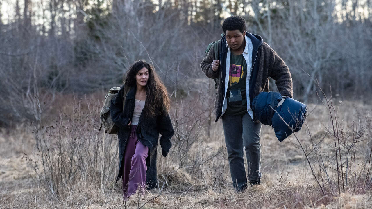 From Season 3 Episode 8 Recap: Thresholds | Eyes on Show